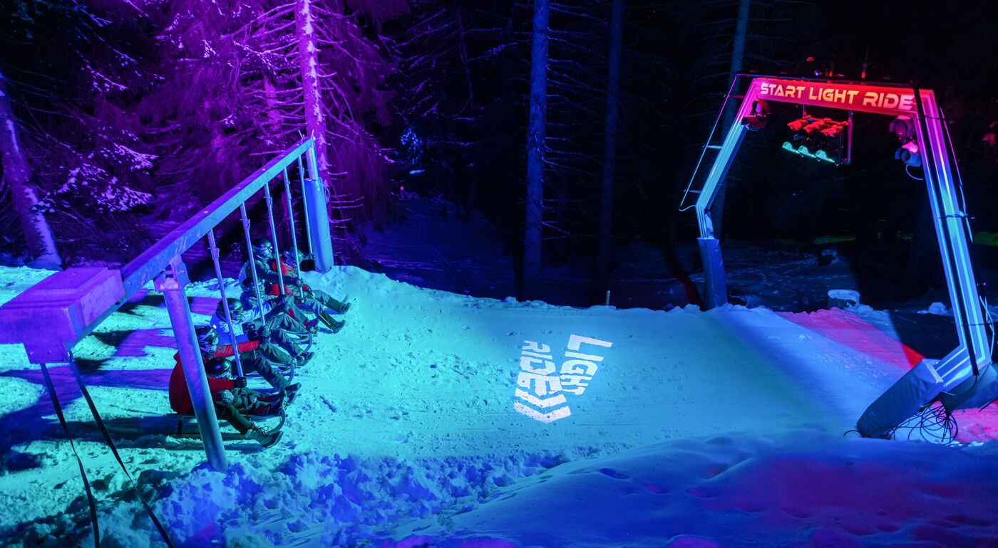 «LIGHT RIDE» Night Sledding | Sledding in Lenzerheide