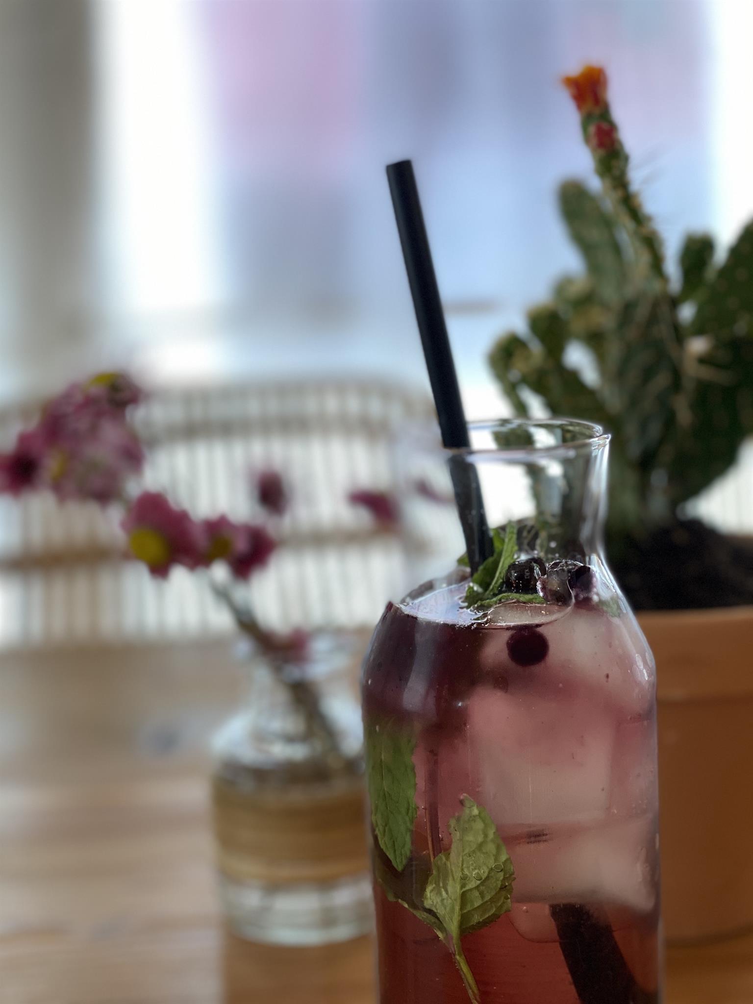 Little Coffee & Things in Lantsch / Lenz