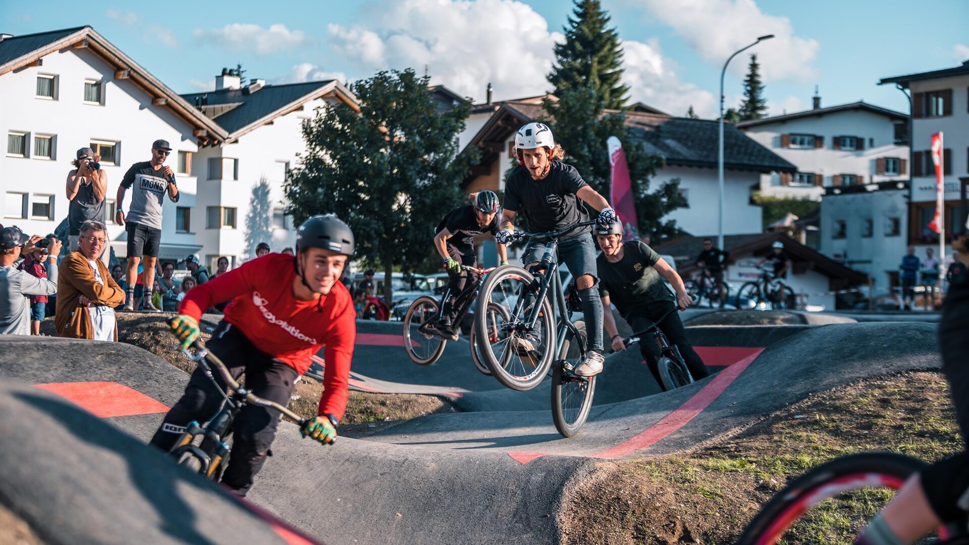 Pump Track Lenzerheide by Velosolutions | Arosa Lenzerheide